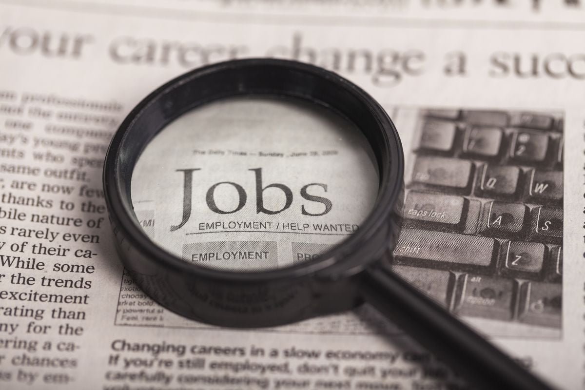 Are Traveling Jobs Worth It?
